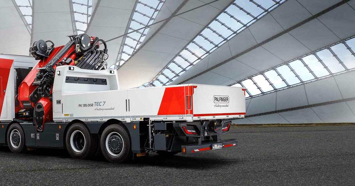 Innovative solutions for complete vehicles | PALFINGER