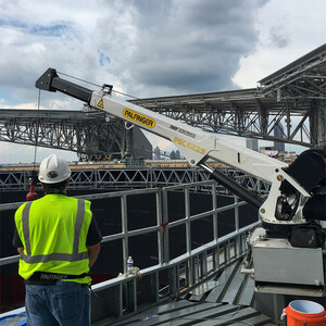 Service Cranes | PALFINGER