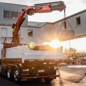 PALFINGER loader crane: User-friendly and economical