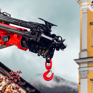 The new PALFINGER TEC-Range of LOADER CRANES