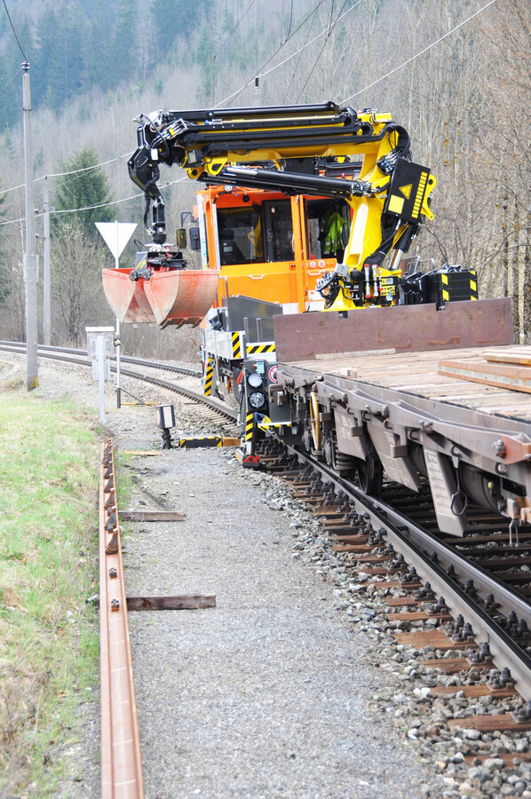 CRANE ATTACHMENTS | PALFINGER